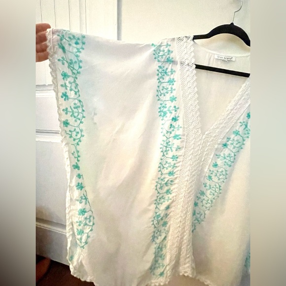 blue island | Tops | Blue Island White Lace Detail Topbeach Coverup ...